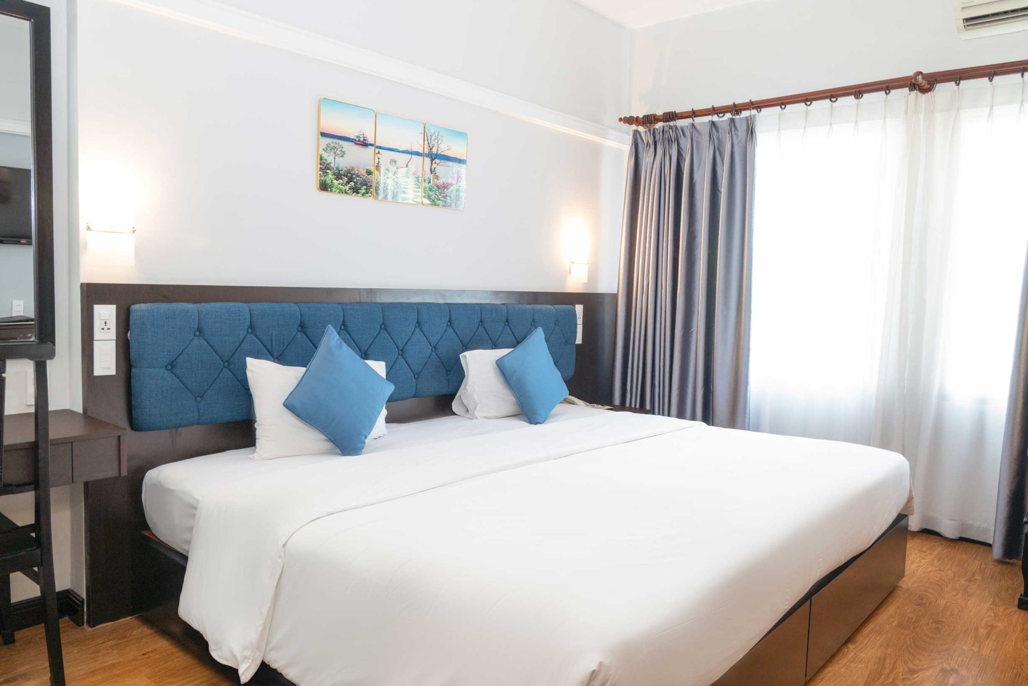 Trang Chủ Kim Đô Royal Hotel Saigon